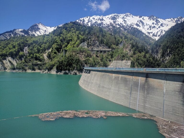 Best Time to Visit Alpine Route in Japan